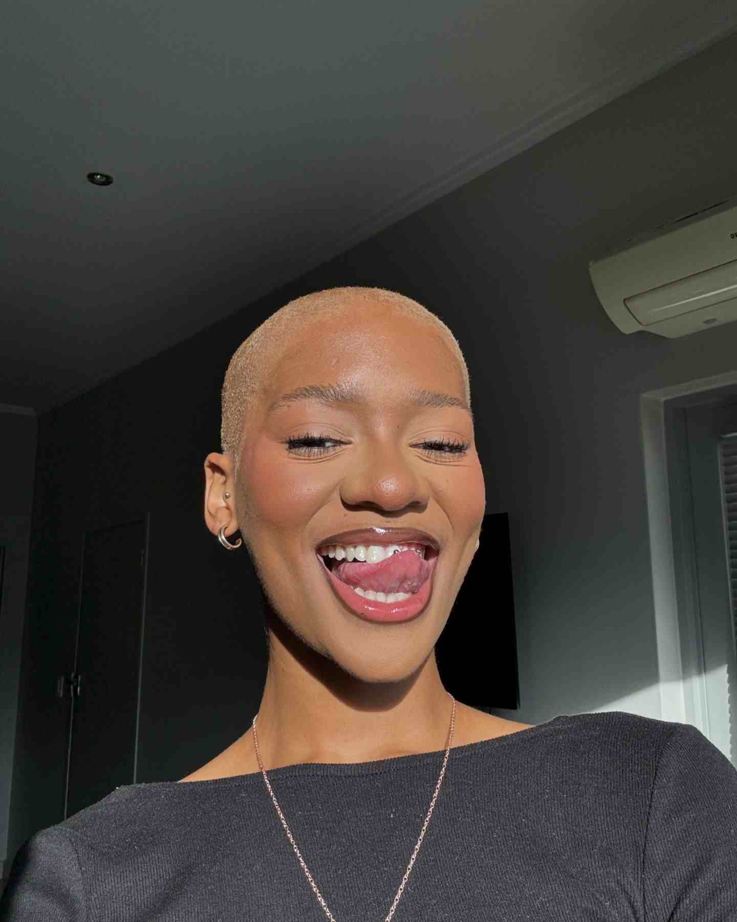 36 Flattering Haircuts For Oval Faces: The Ultimate Guide To Your ...