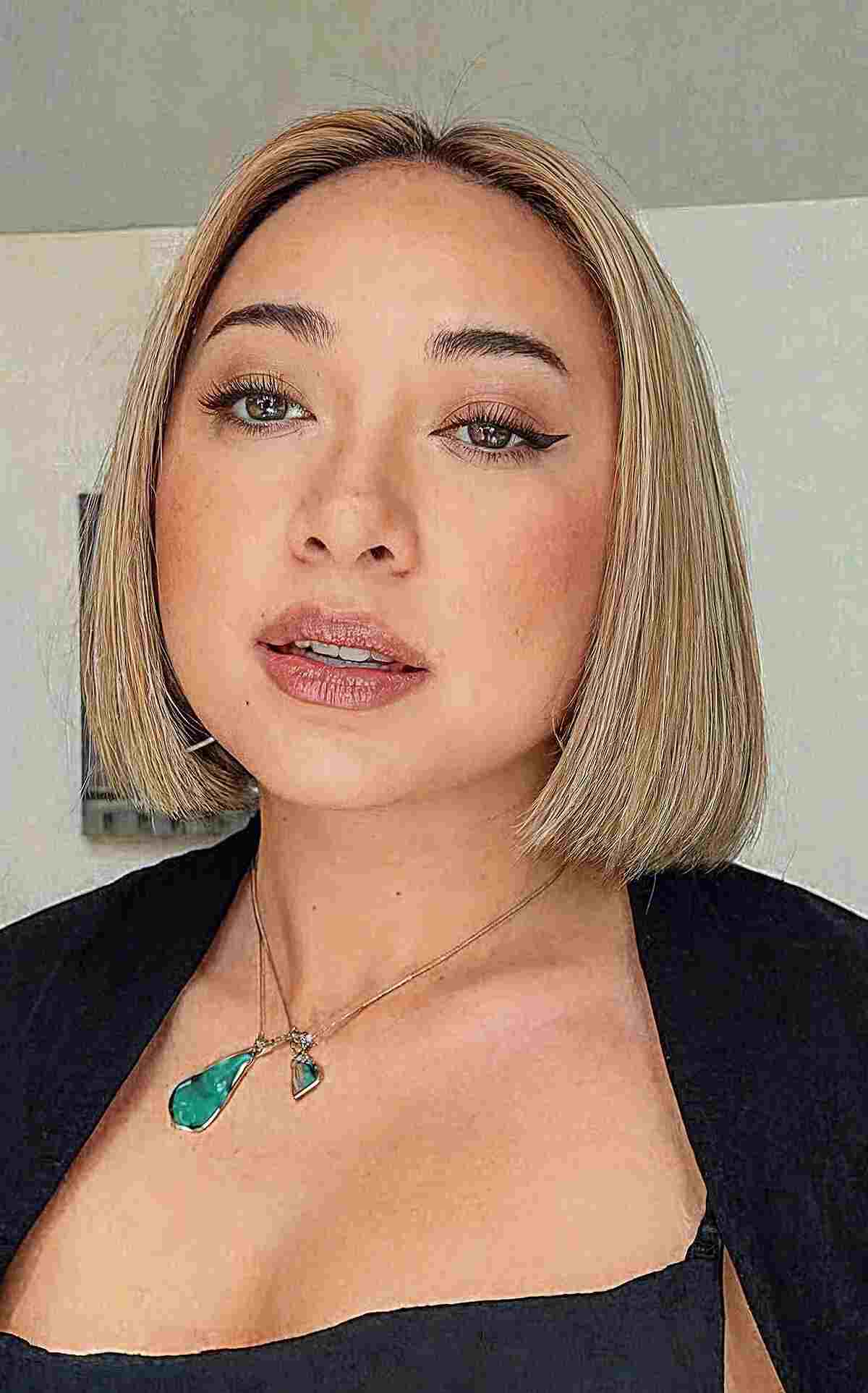 31 Stunning Blunt Shoulder Length Haircuts: The Ultimate Guide To A ...