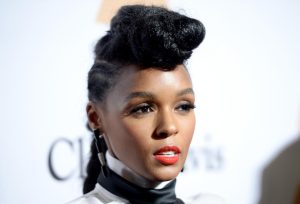32 Trendy Mohawk Hairstyles For Women: Bold, Edgy & Stunning Looks To ...