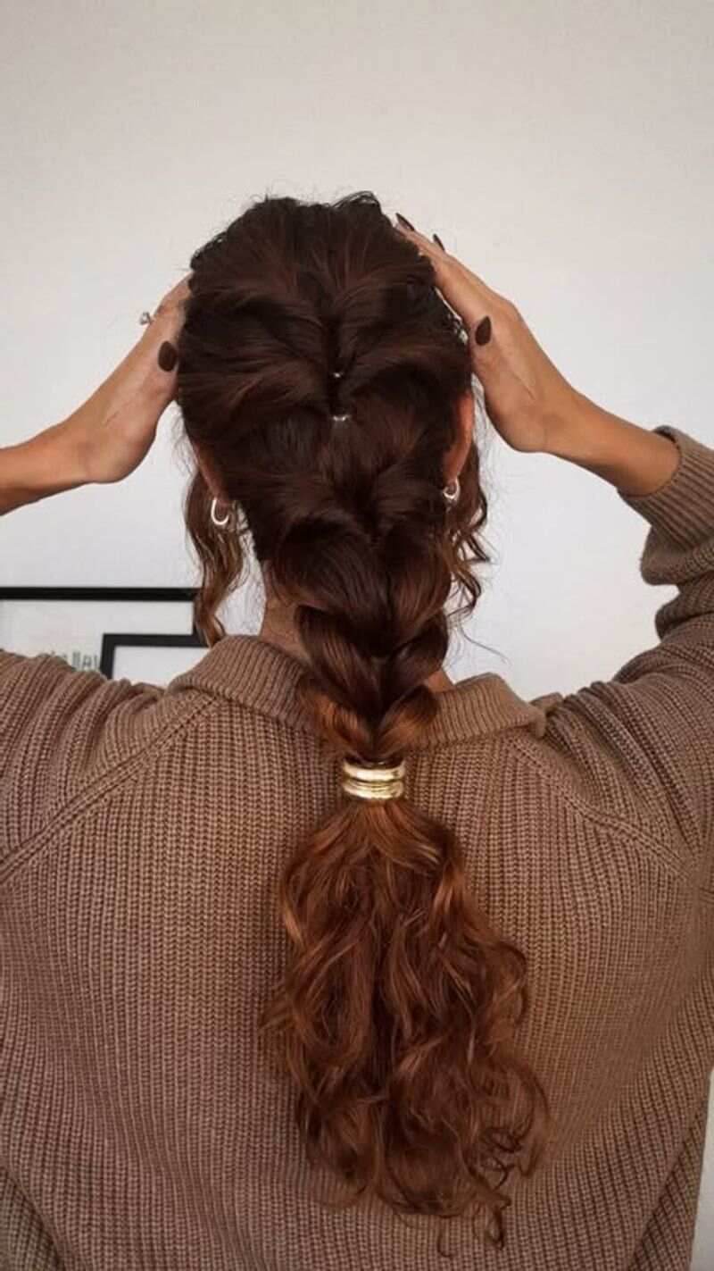 35 Alluring French Hairstyles: Effortless Elegance For A Chic Look ...