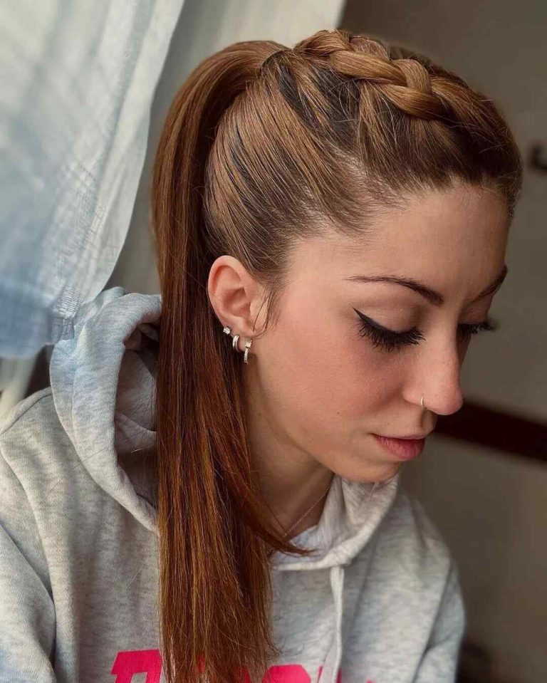 33 Fascinating Game Day Hairstyles: Trendy Looks To Show Off Your Team ...
